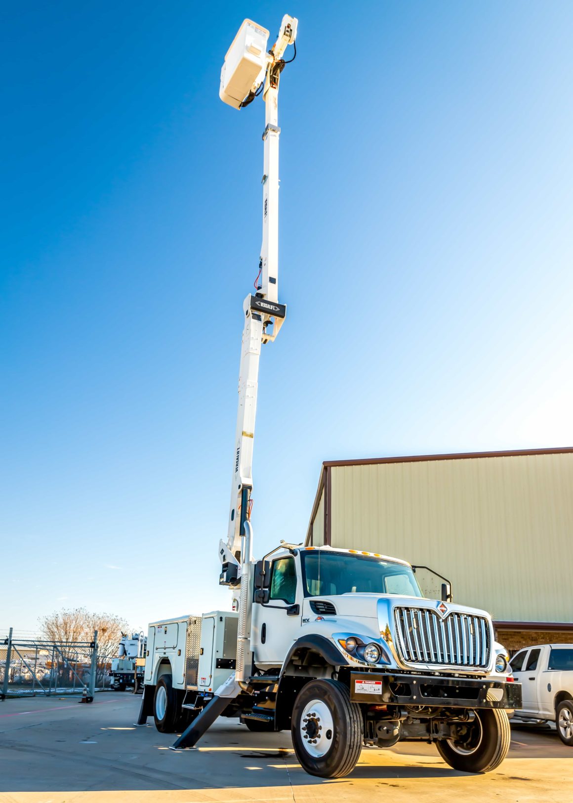 Tree care and landscaping Archives - BrandFX – Composite truck service ...